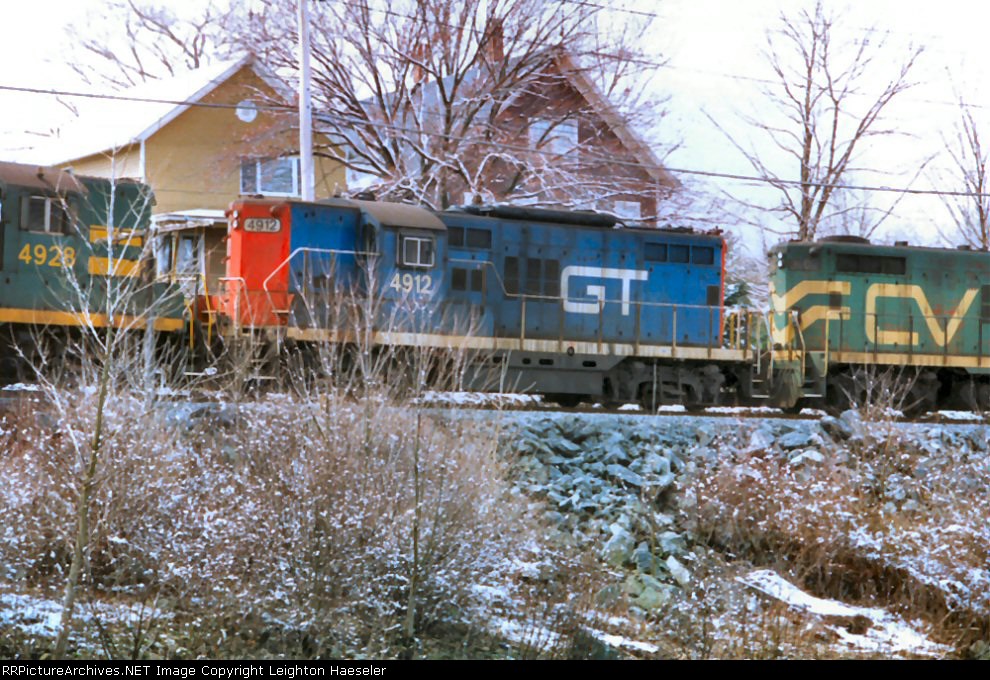 GT 4912 with CV 4928